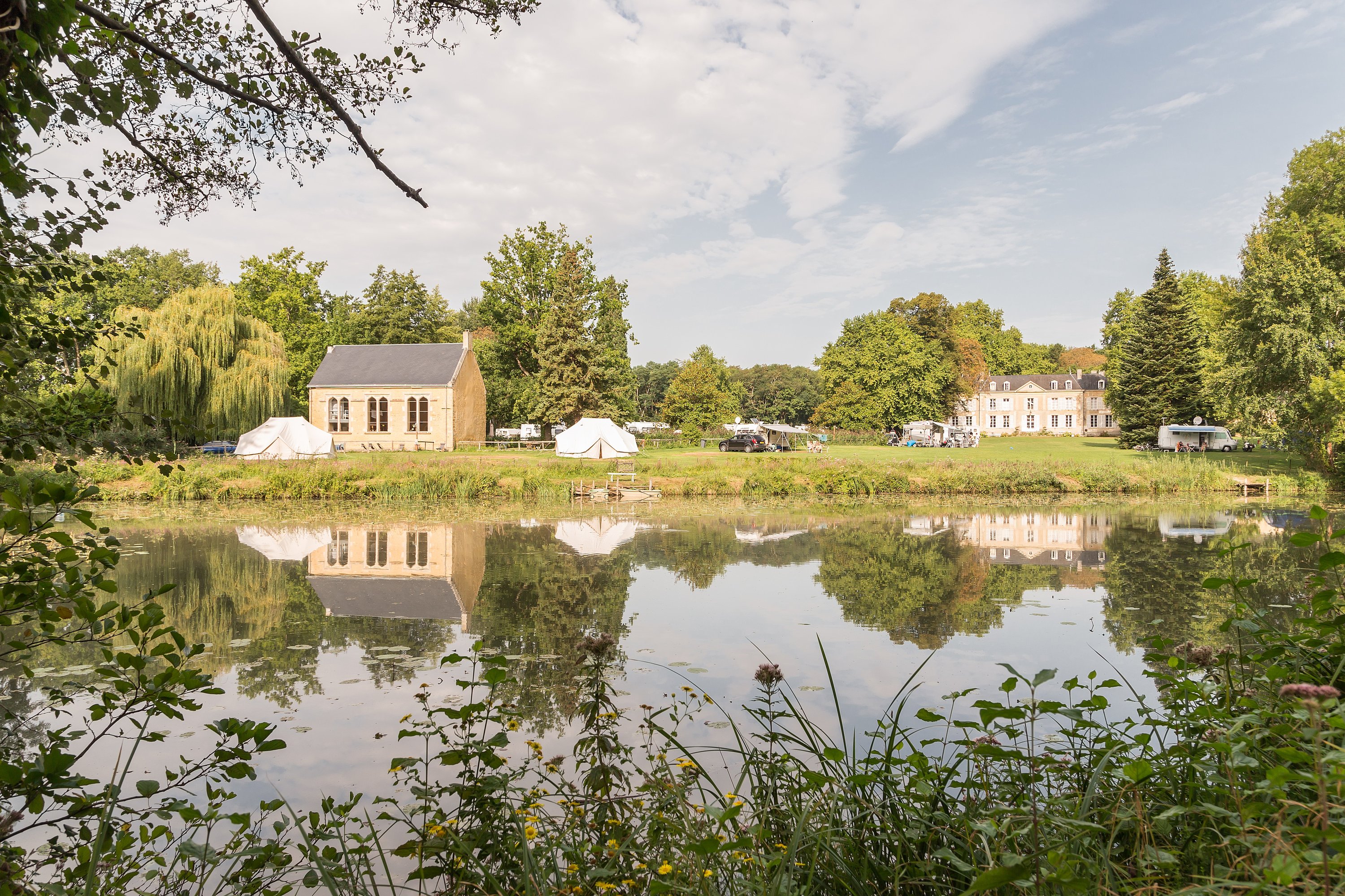 Camping Château de Chanteloup - Les Castels - Le Mans (72460) | Les Castels